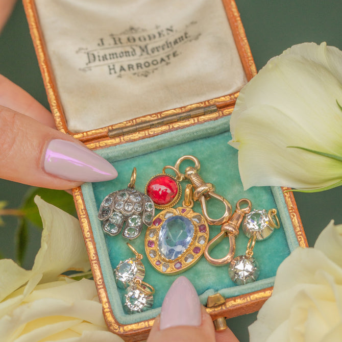Everything You Need to Know About Antique Vintage Paste Jewellery