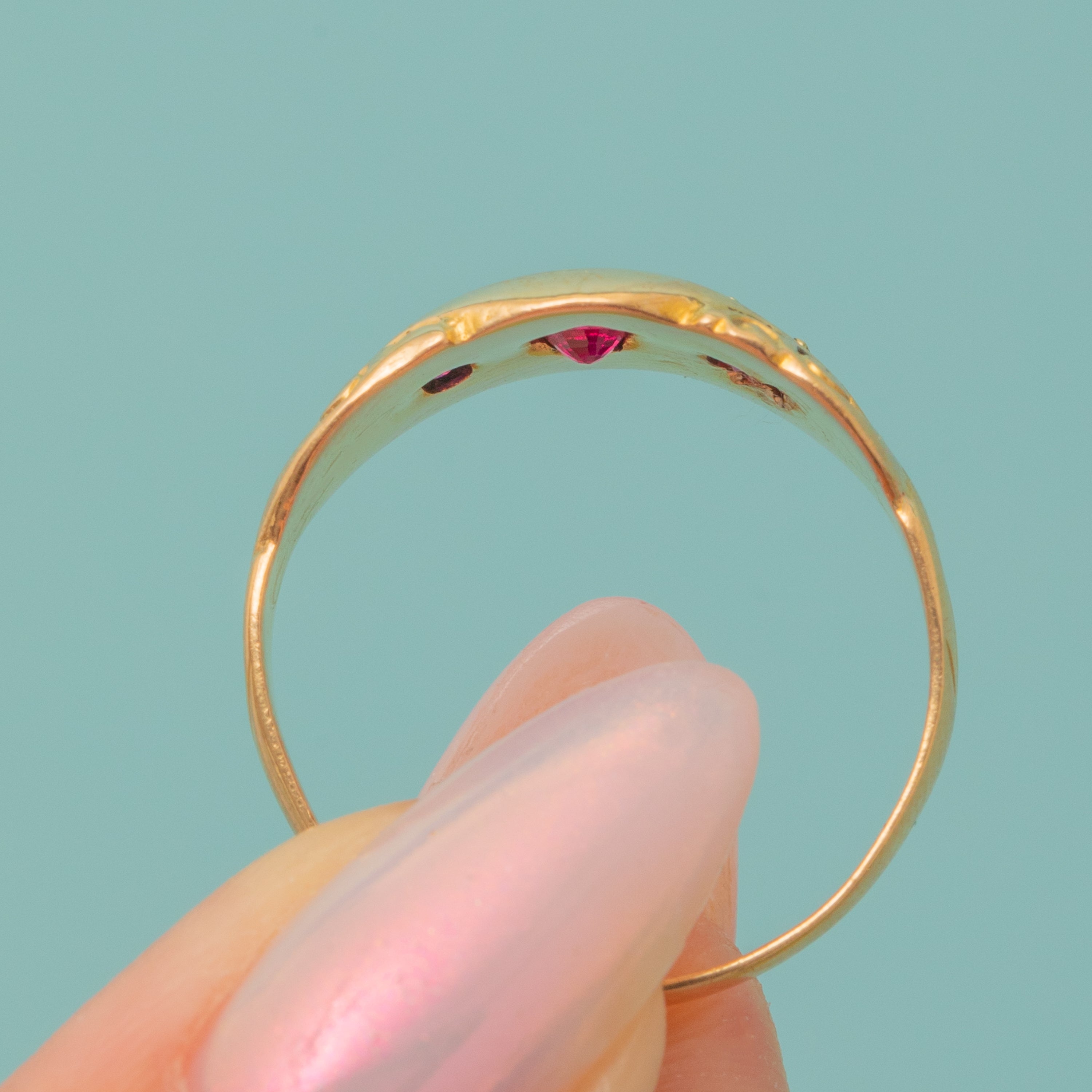 Antique 18ct Gold Ruby Diamond Gypsy Ring, c.1913