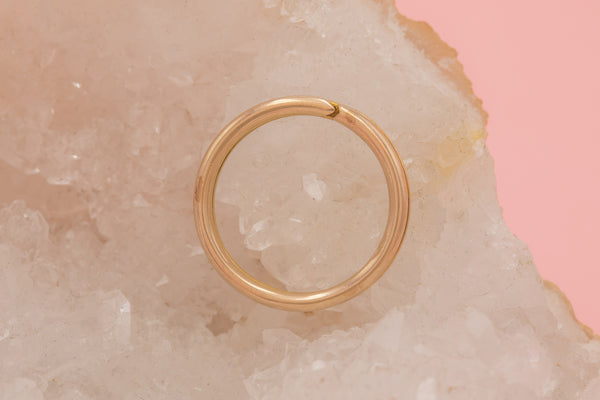 Antique Solid 9ct Gold Split Ring, 17mm – Lillicoco