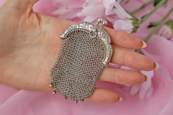 French Silver Chainmail Chatelaine Coin Purse – Lillicoco